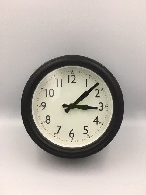 Lola Clock Sml – Success Gifts